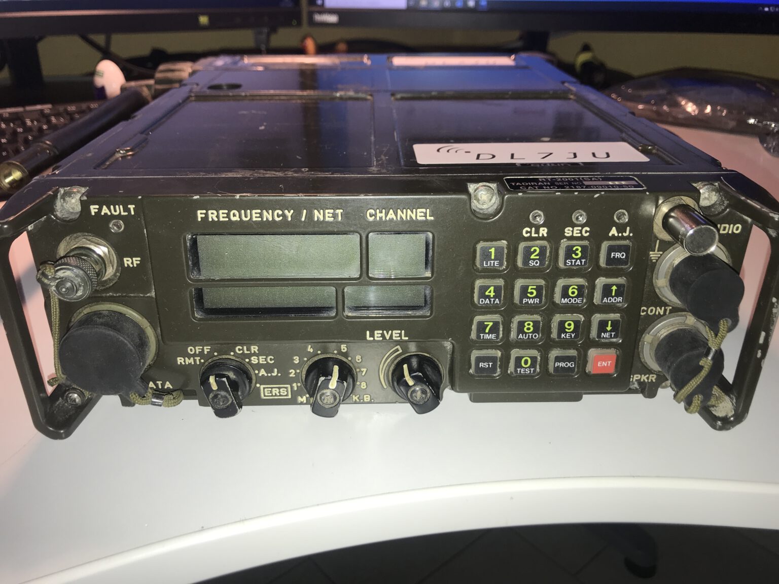 Tadiran PRC-2200 (SA) Man-Pack Man-Pack DL7JU - Freefall